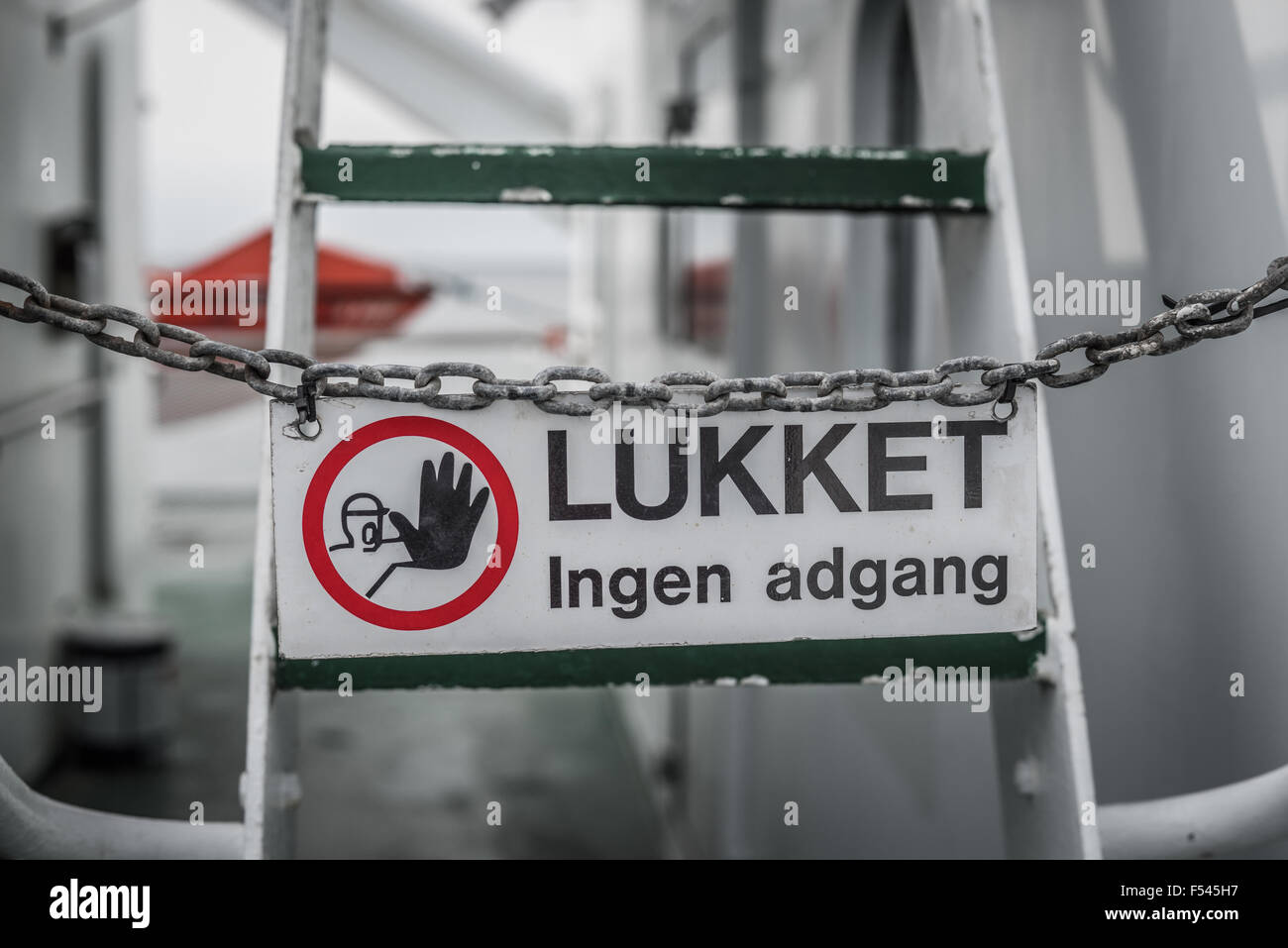 No access sign on a metal chain by a ladder Stock Photo - Alamy