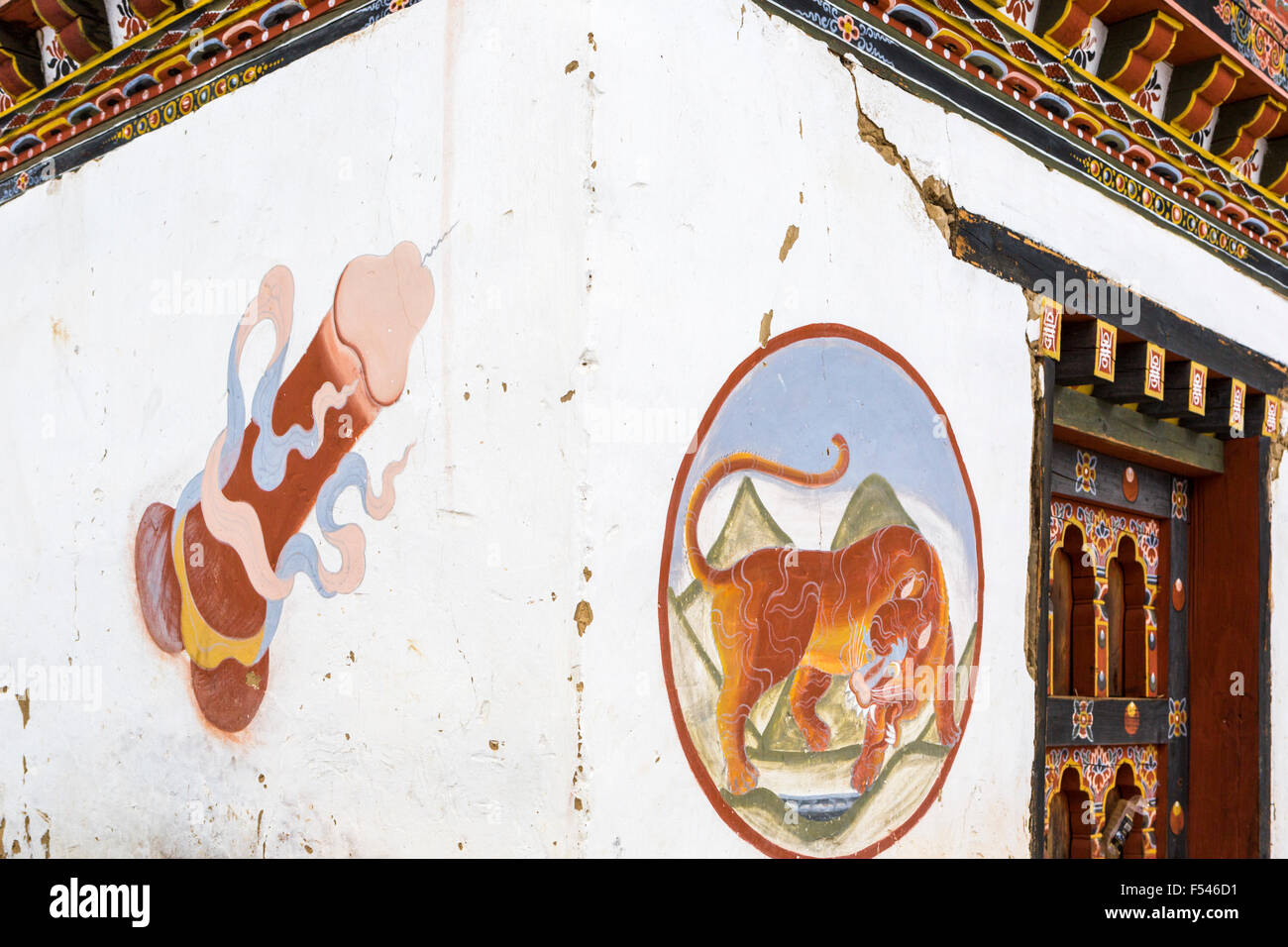 Bhutanese decoration hi-res stock photography and images - Alamy