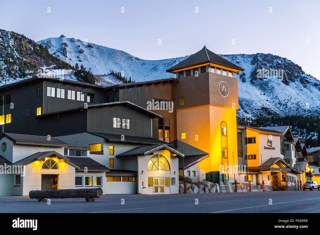 One of the buildings at the Mammoth Mountain Ski Resort at Mammoth ...
