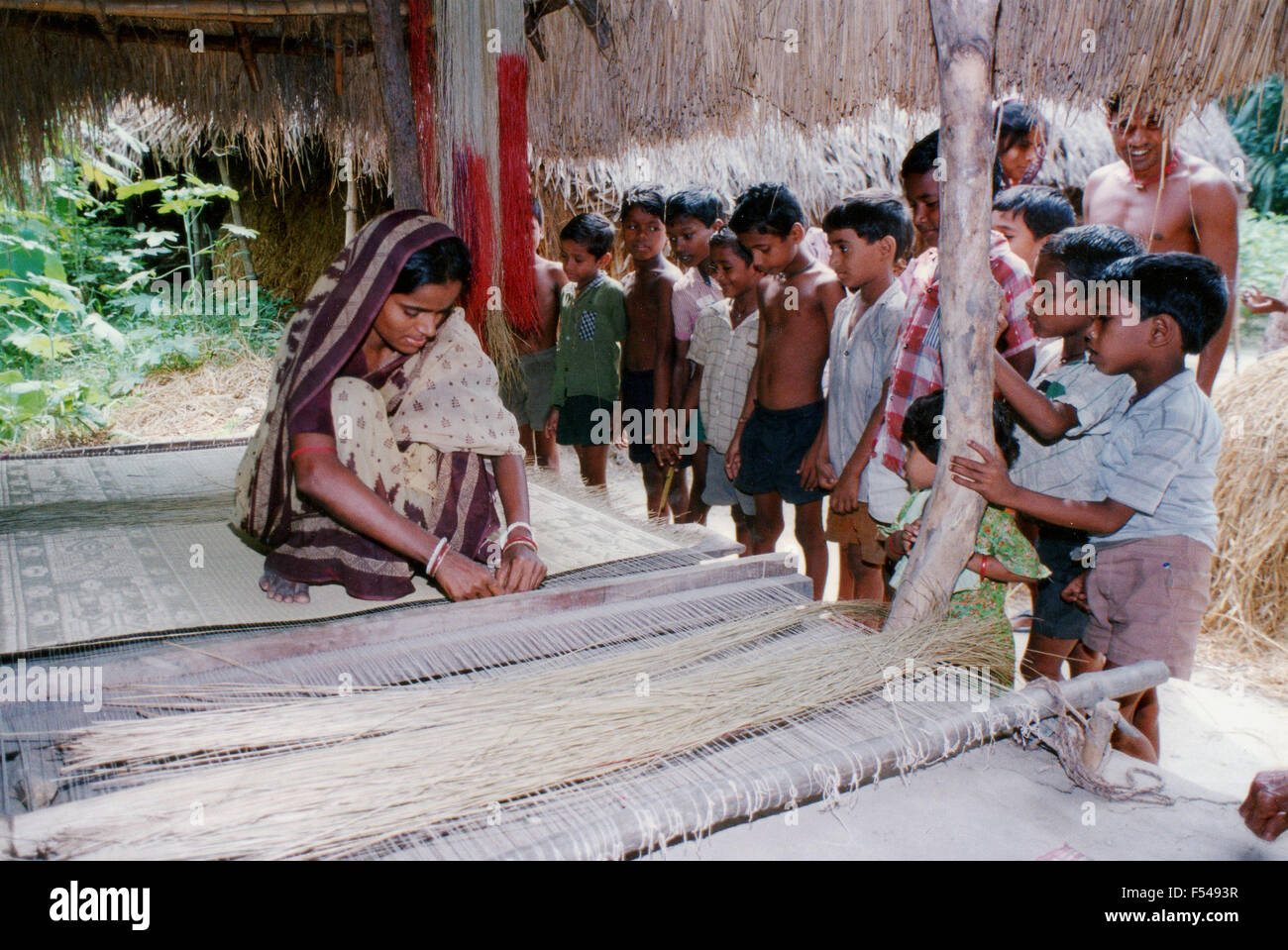 Rug weaving india hi-res stock photography and images - Alamy