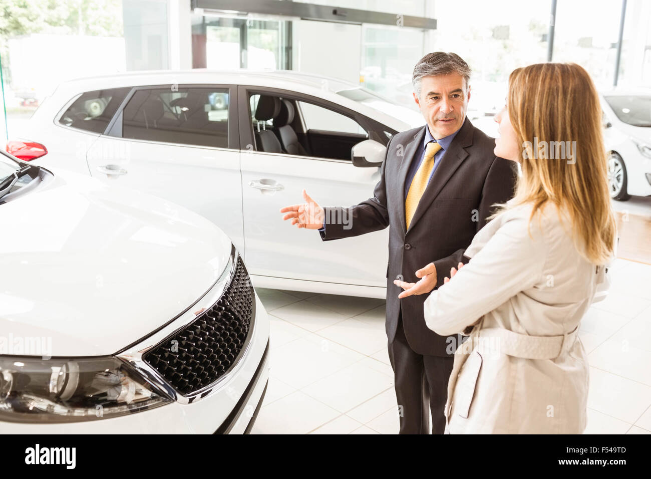 Car seller showing vehicle hi-res stock photography and images - Alamy