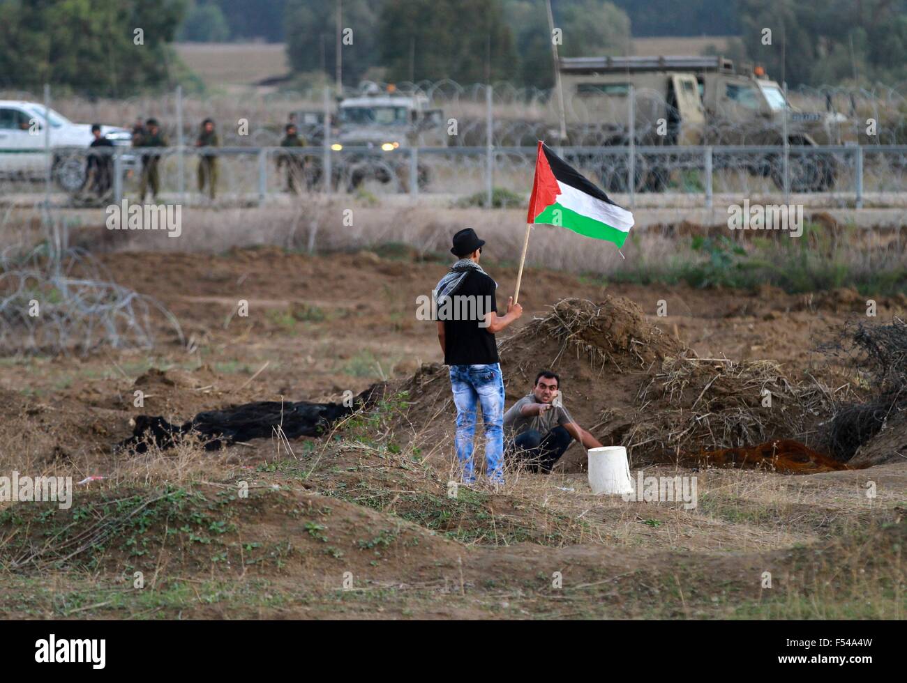 Bureij, Gaza Strip, Palestinian Territory. 27th Oct, 2015. A ...