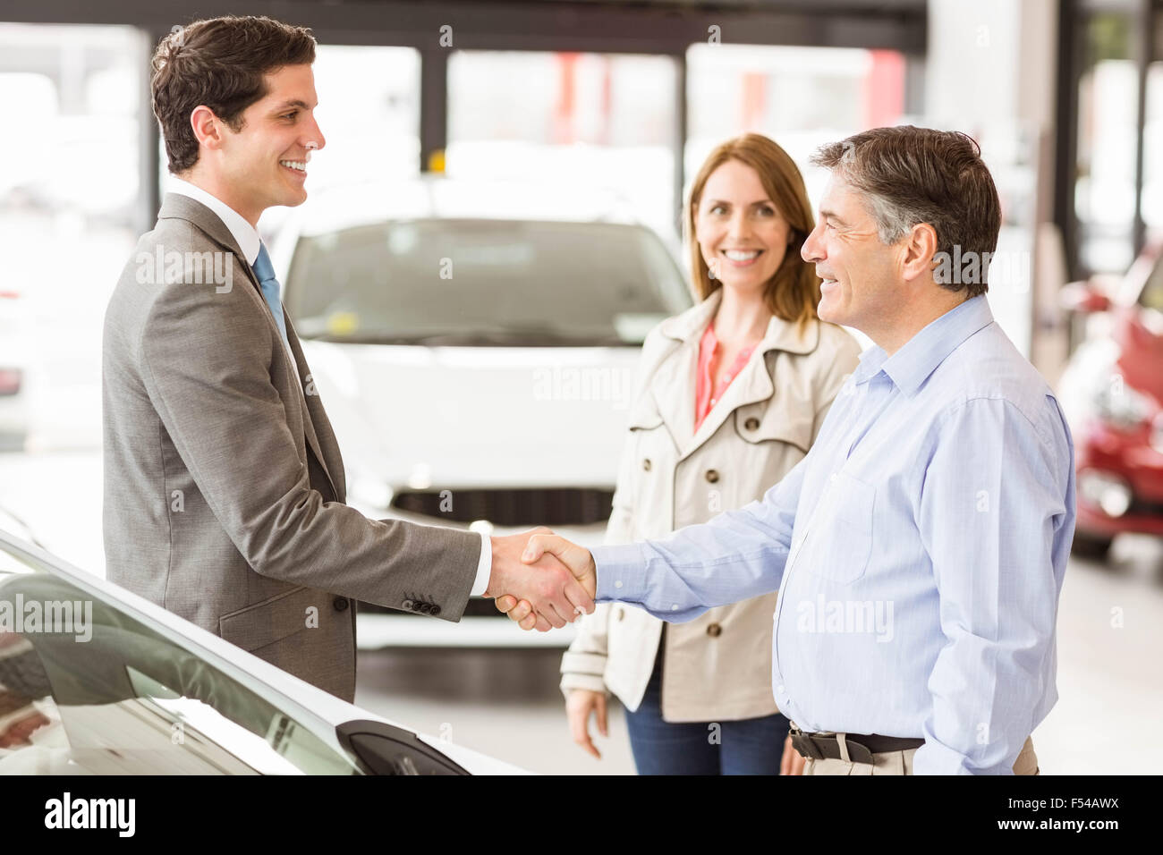 Salesperson presenting hi-res stock photography and images - Alamy