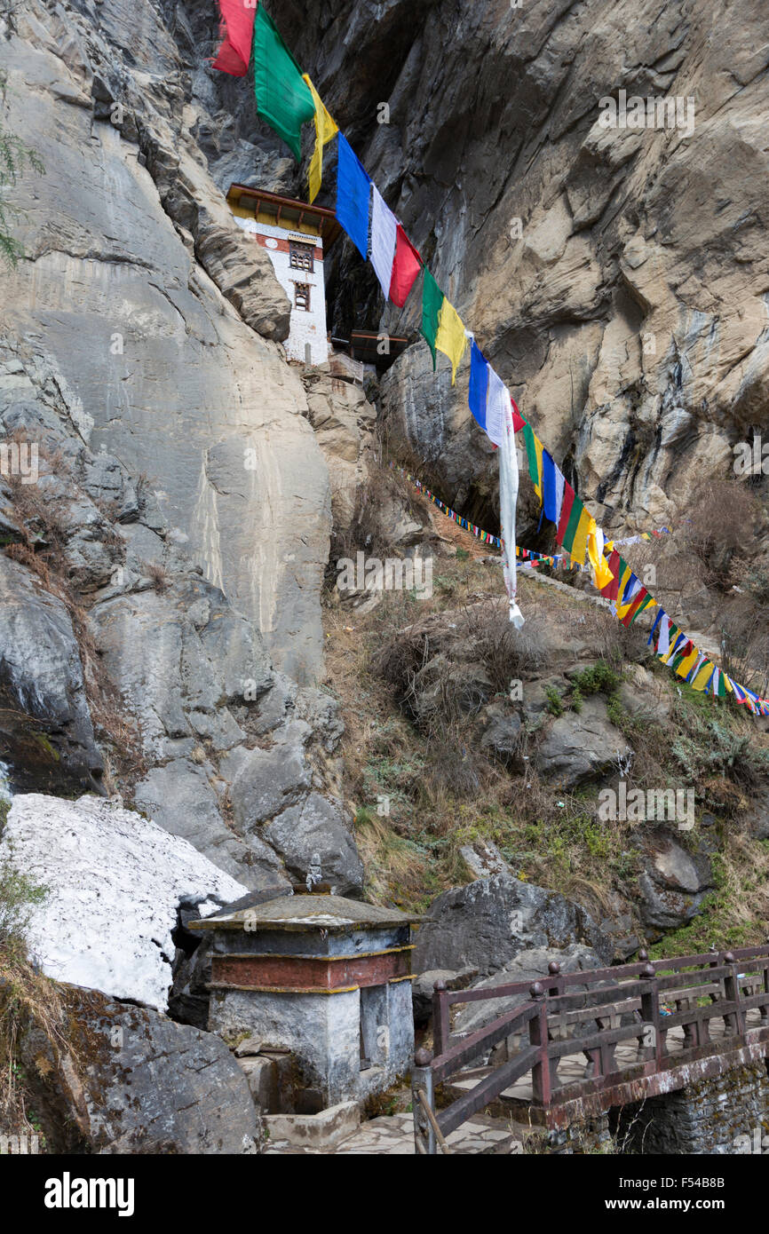 Bridge near Tiger's Nest monastery, Paro, Bhutan Stock Photo - Alamy