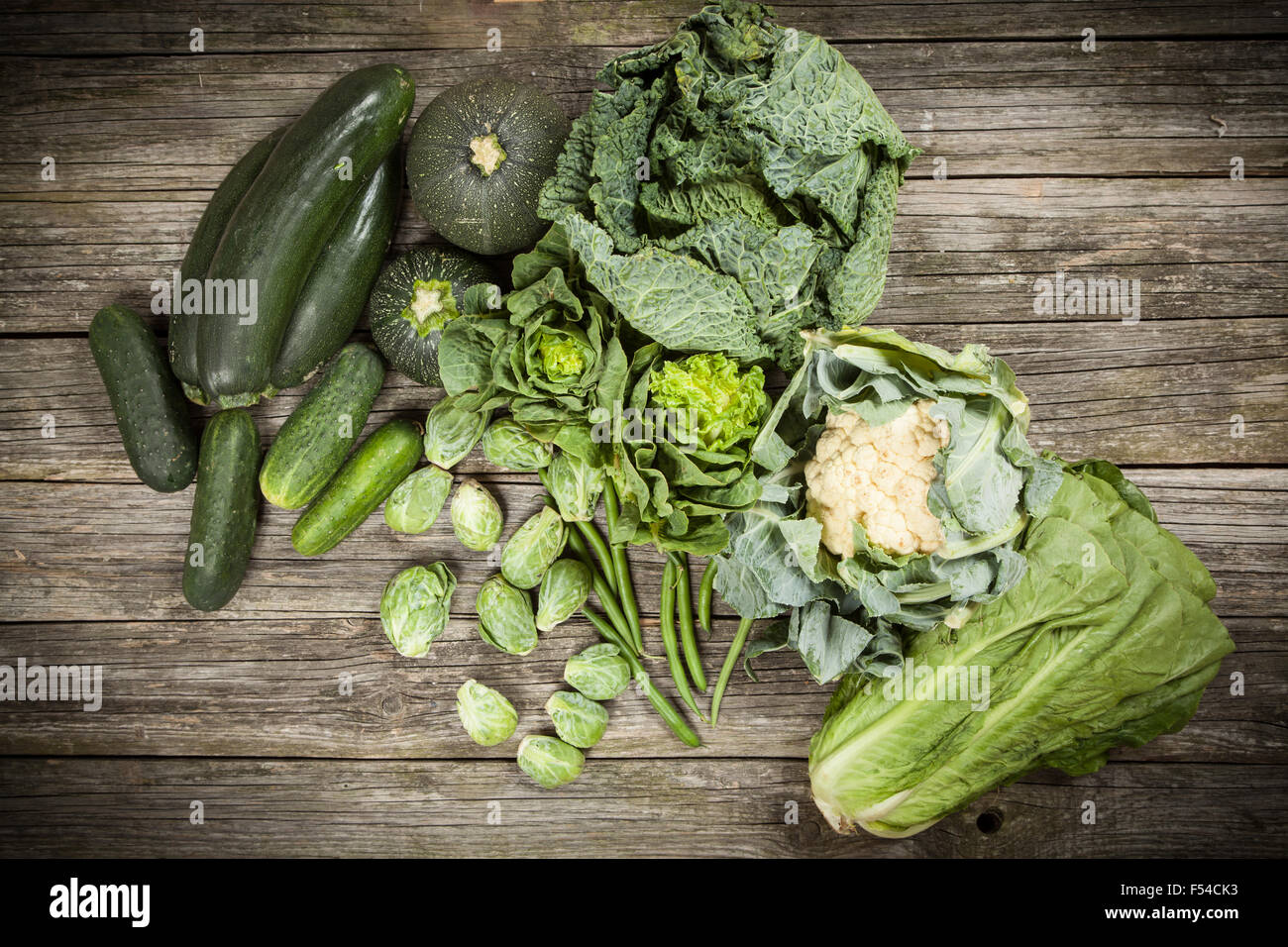 Green vegetables hi-res stock photography and images - Alamy
