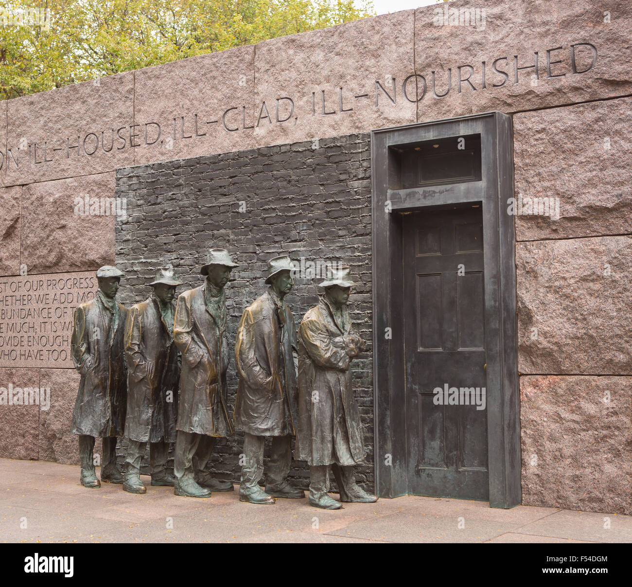 WASHINGTON, DC, USA - Franklin Roosevelt Memorial. Bronze sculpture of ...