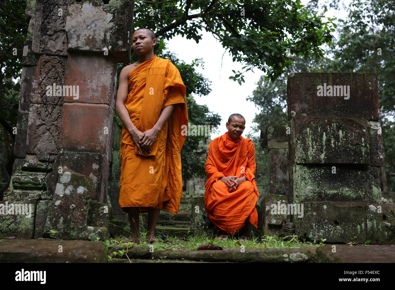Monk with folded hands hi-res stock photography and images - Alamy