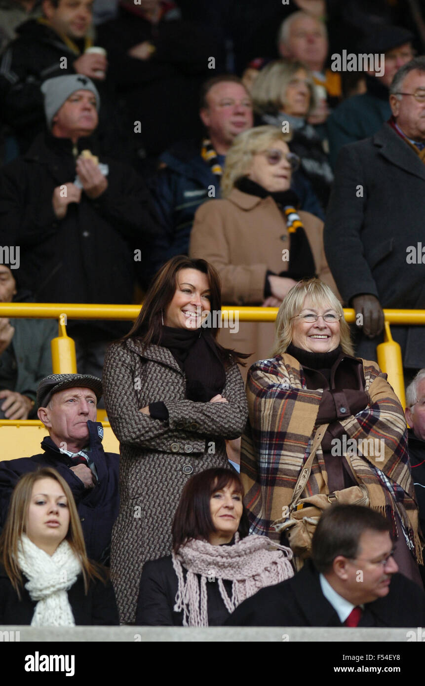 Suzi Perry with her mother Irene watching Wolverhampton Wanderers ...