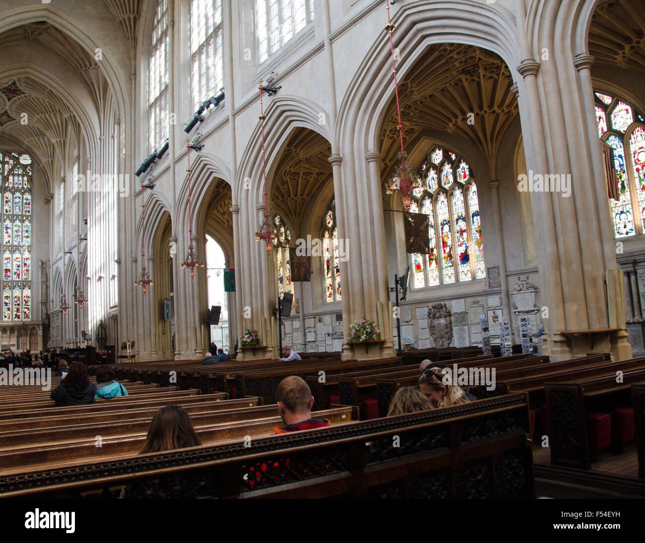Bath Abbey interior Stock Photo - Alamy