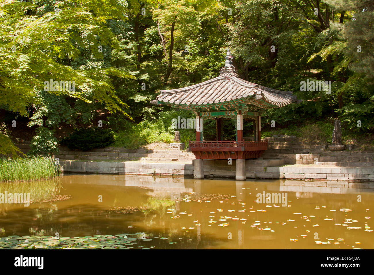 Seoul, South Korea-May 21, 2015: Aeryeonjeong, Secret Garden of ...
