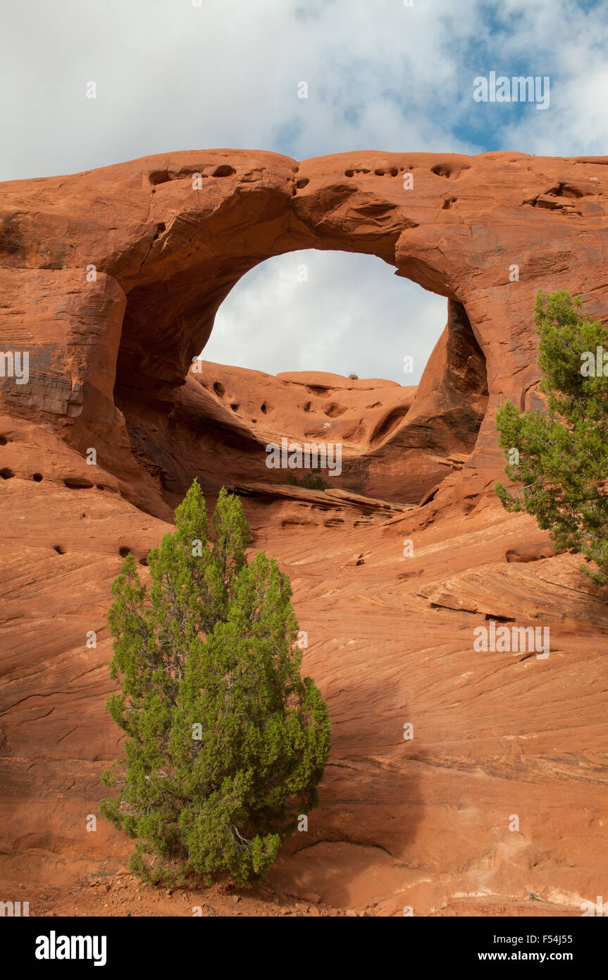 Honeymoon Arch, Mystery Valley, Arizona, USA Stock Photo - Alamy