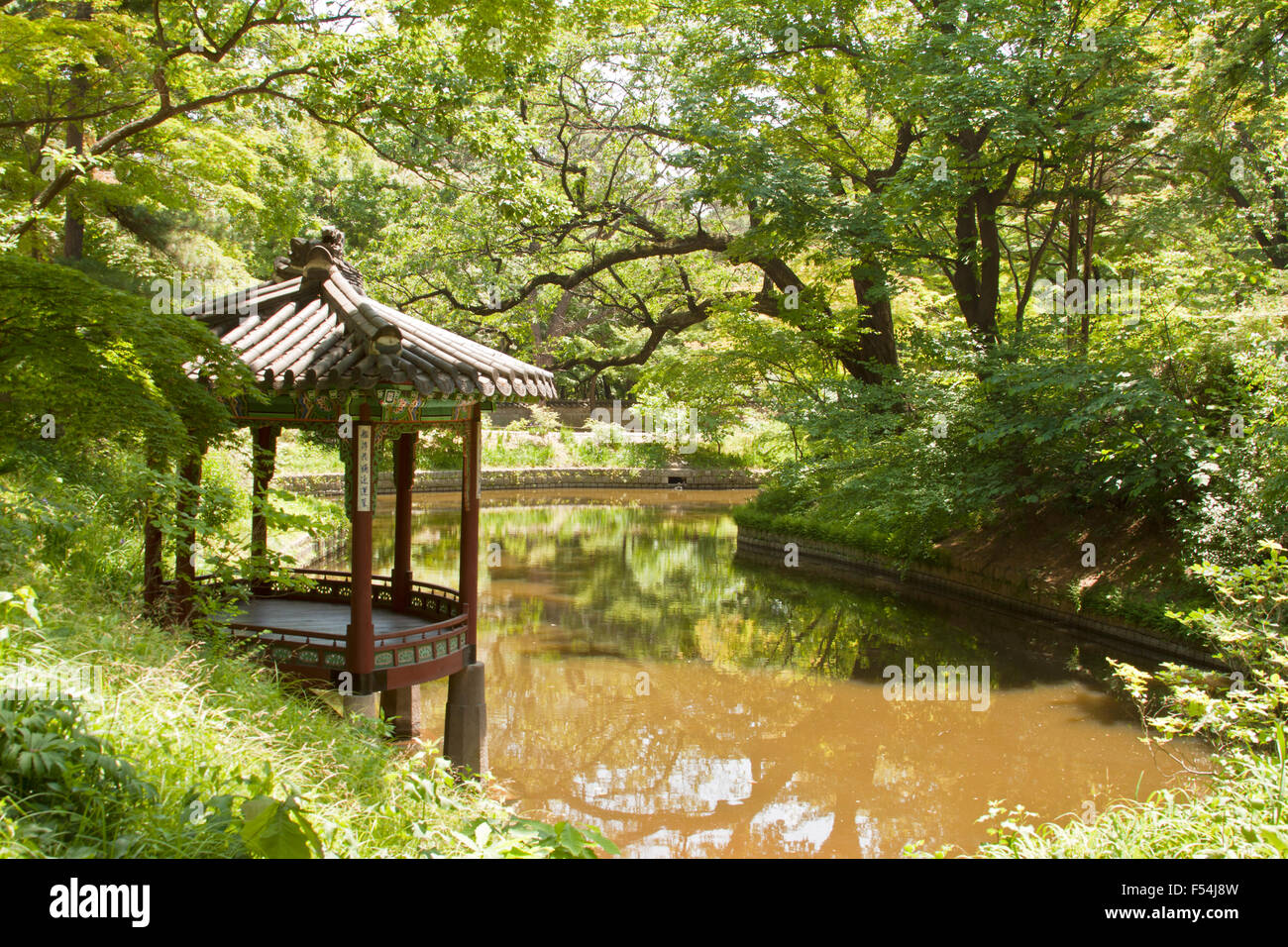 Seoul, South Korea-May 21, 2015: Gwallamjeong, Secret Garden of ...
