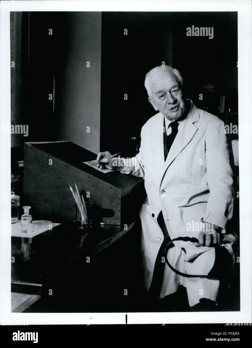 Peyton rous hi-res stock photography and images - Alamy