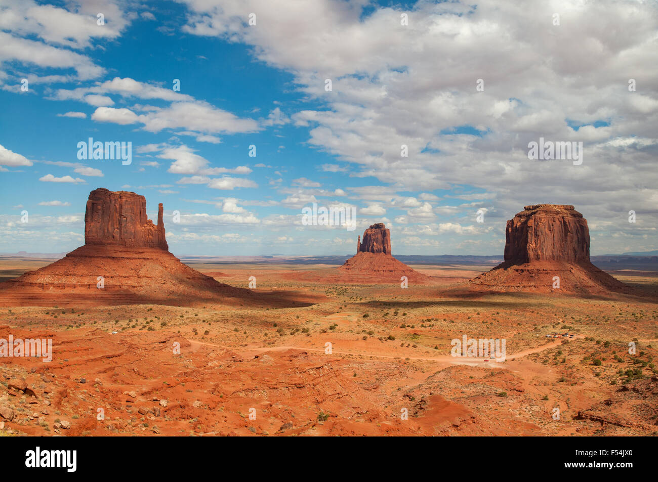 View hotel monument valley hi-res stock photography and images - Alamy