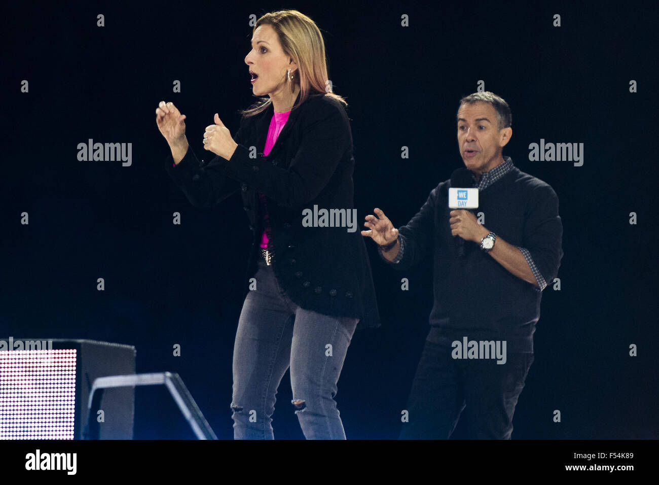 Actress marlee matlin hi-res stock photography and images - Alamy