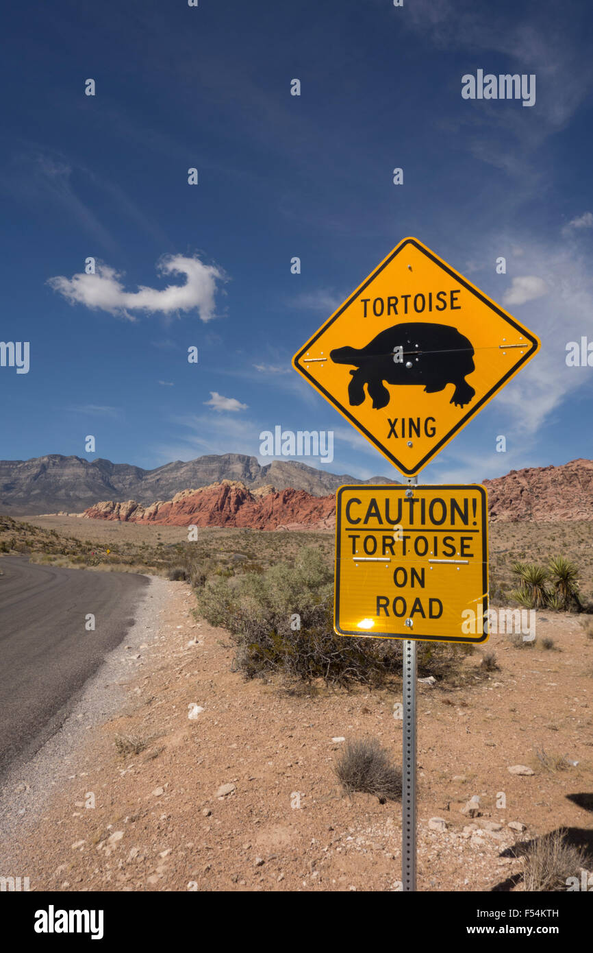 Wildlife Area Warning Sign High Resolution Stock Photography and Images ...