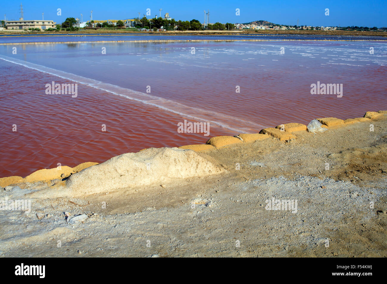 View of salt pans, Trapani. Sicily Stock Photo - Alamy
