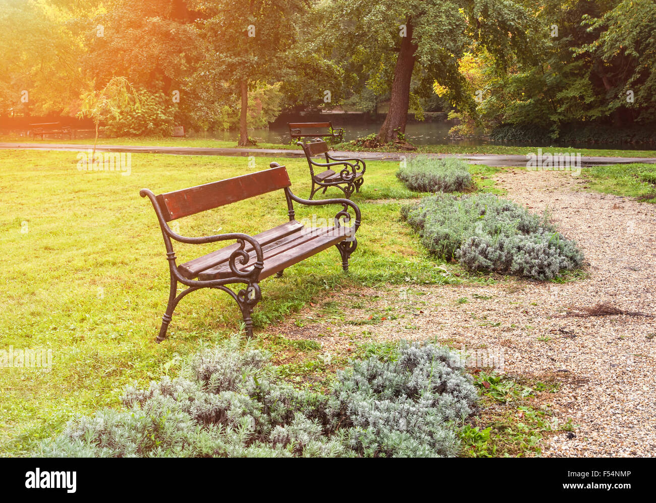 Bench stylish hi-res stock photography and images - Alamy