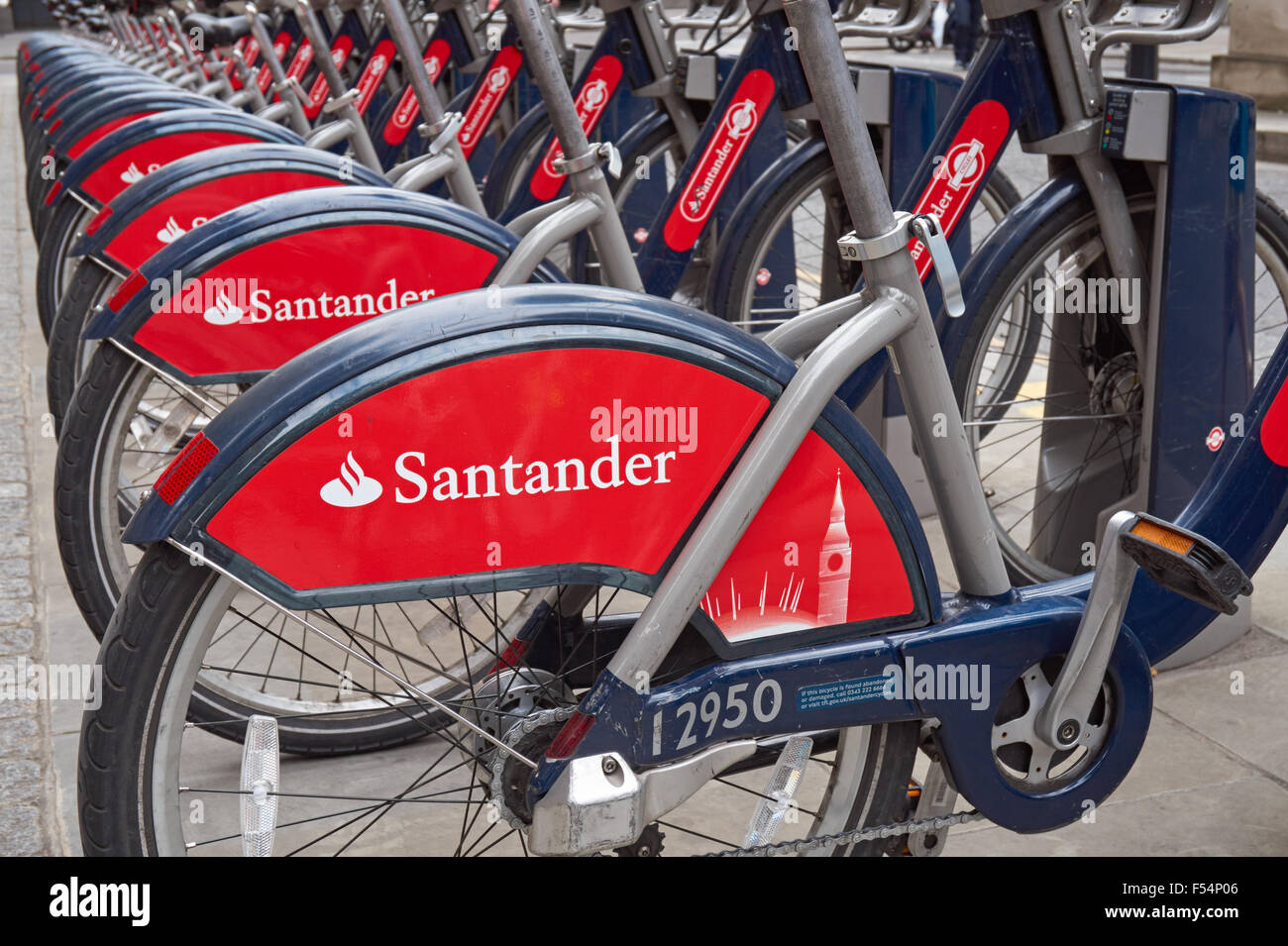 London santander cycles docking station hi-res stock photography and ...