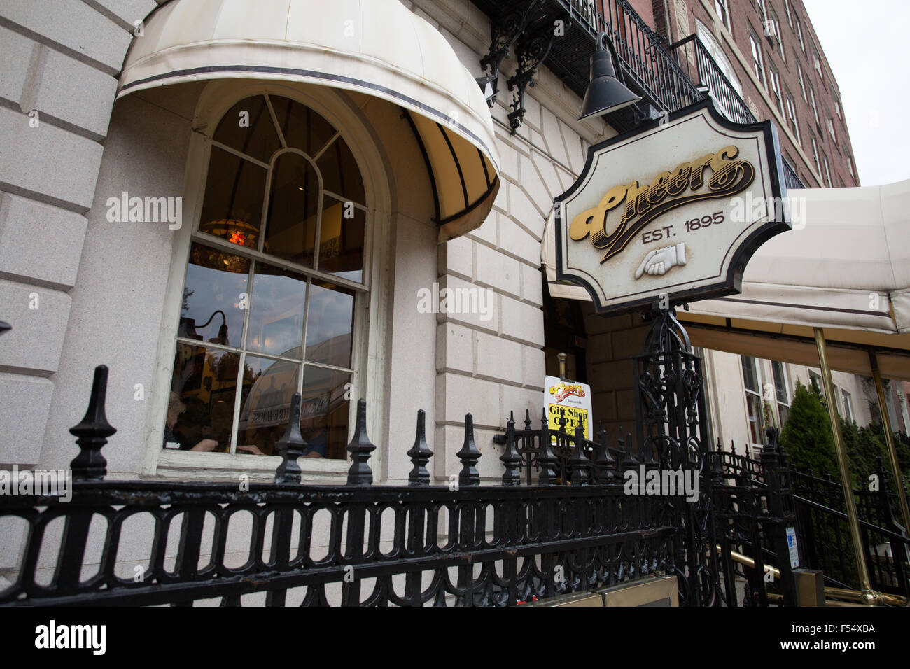 boston cheers restaurant Stock Photo - Alamy