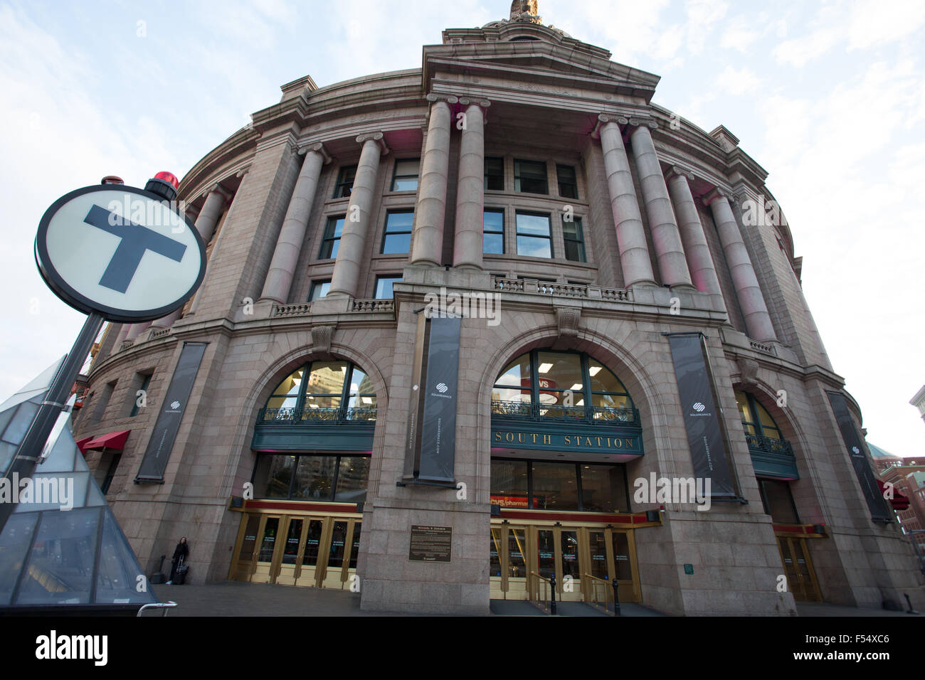 Boston south station' hi-res stock photography and images - Alamy