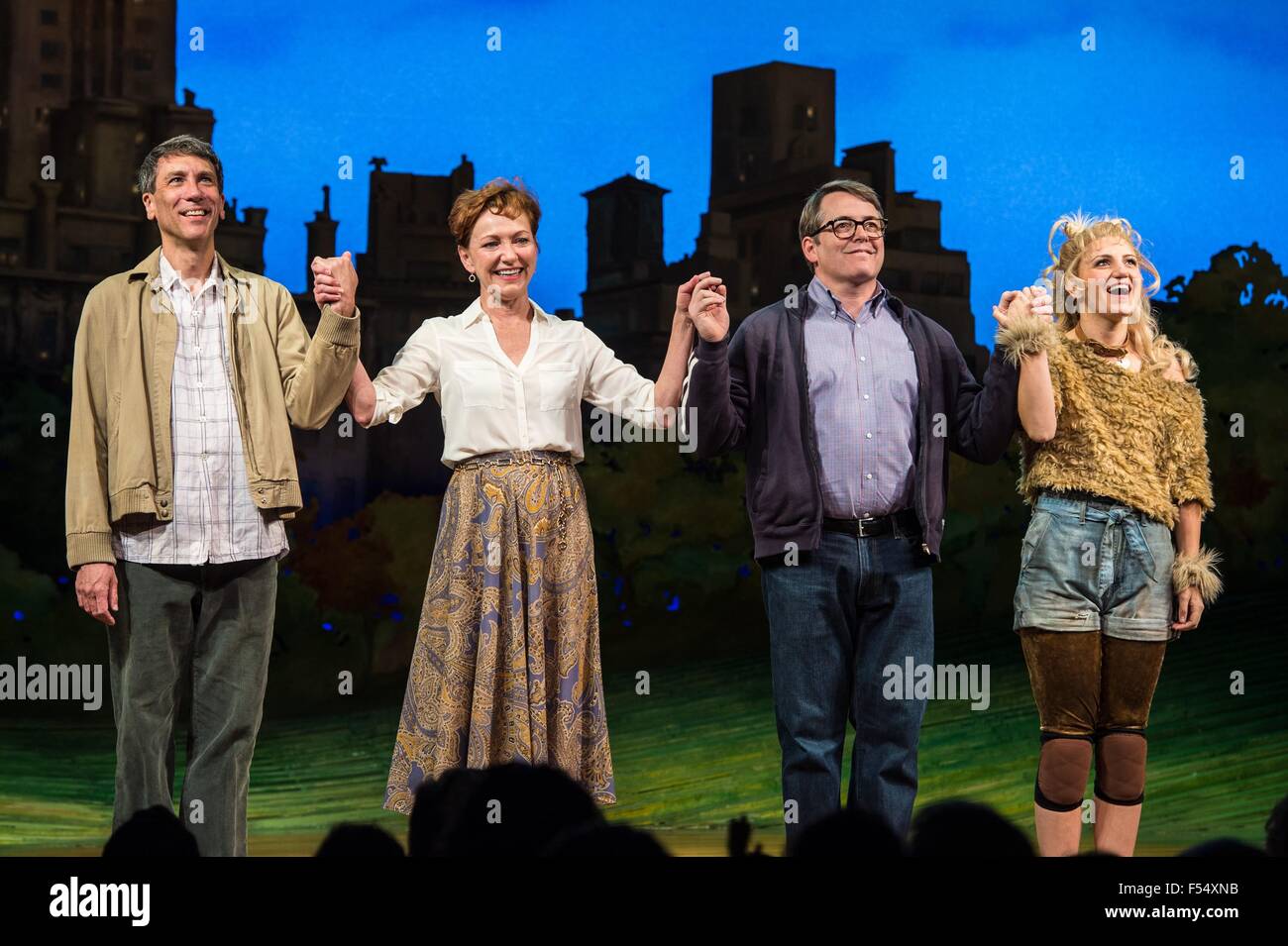 New York, NY, USA. 27th Oct, 2015. Robert Sella, Julie White, Matthew ...