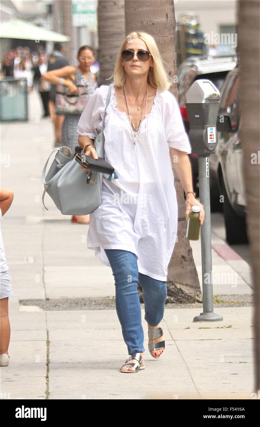 Kelly Rowan goes shopping in Beverly Hills wearing white cotton smock ...