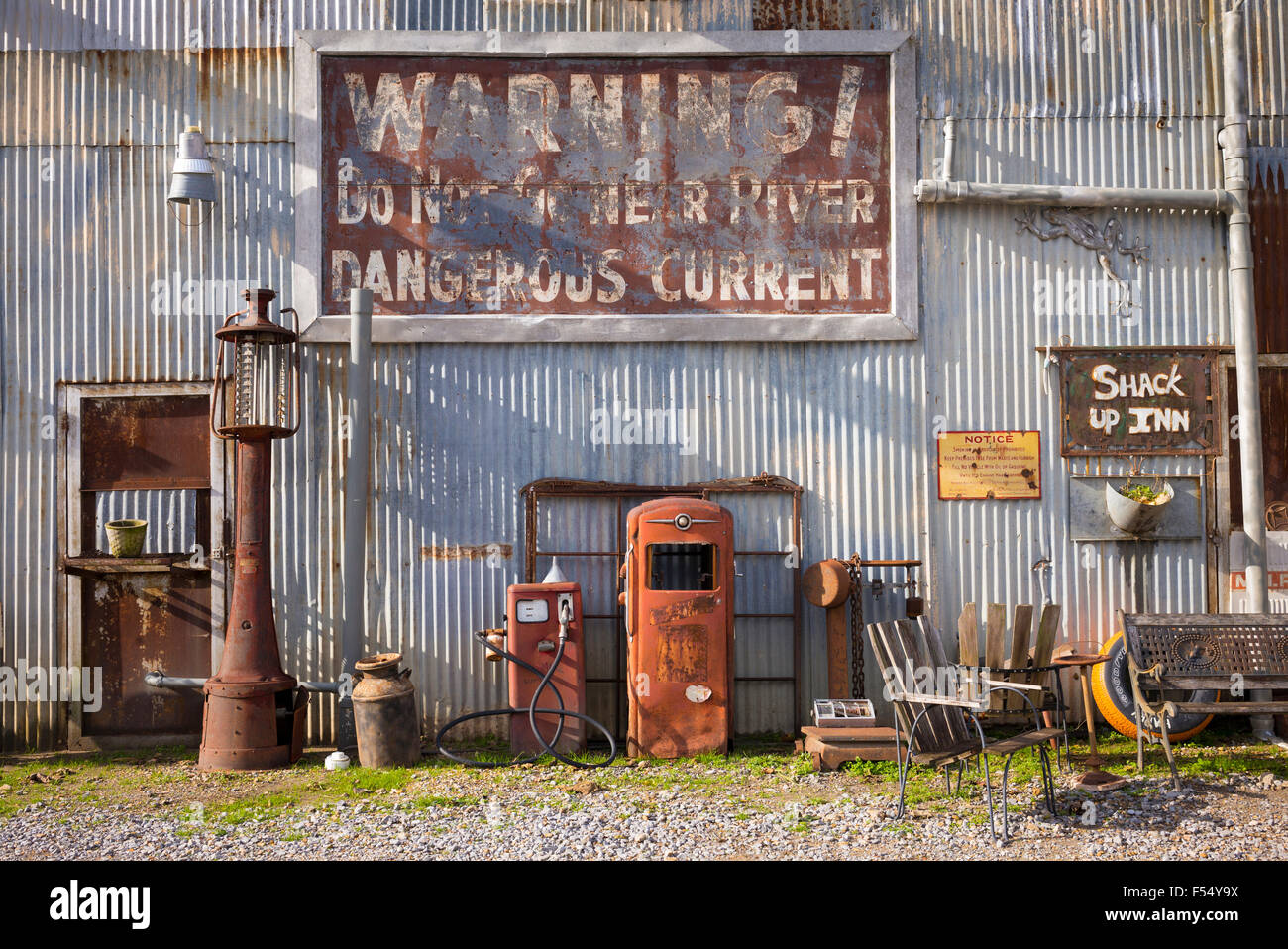 Front entrance with abandoned junk at The Shack Up Inn cotton ...