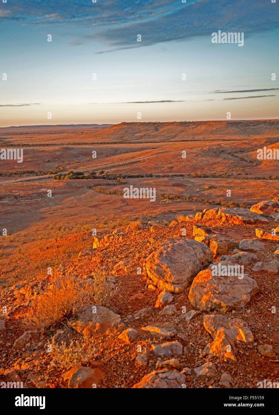Stunning Australian outback landscape from hilltop lookout at sunset ...