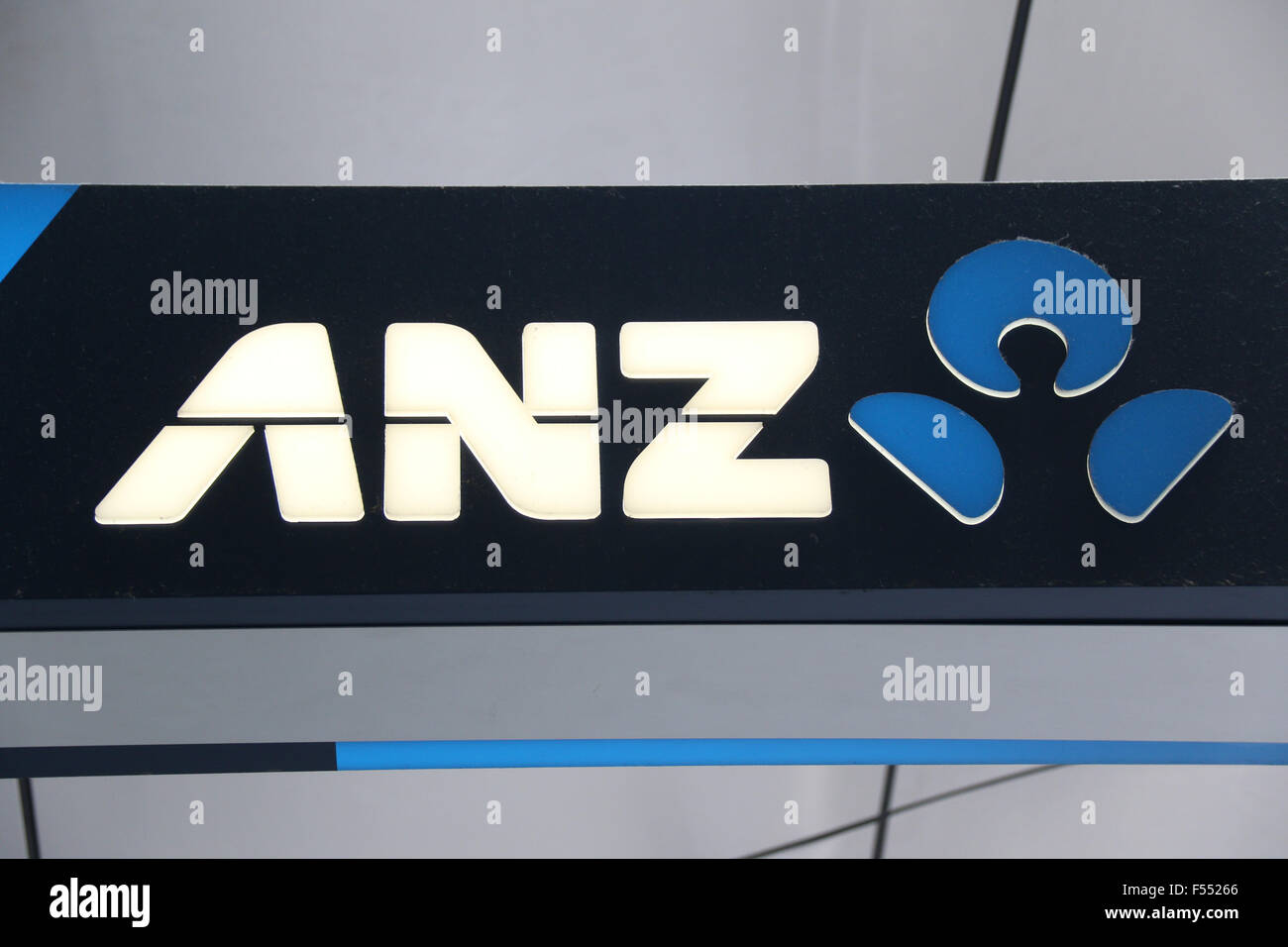 Anz bank logo hi-res stock photography and images - Alamy
