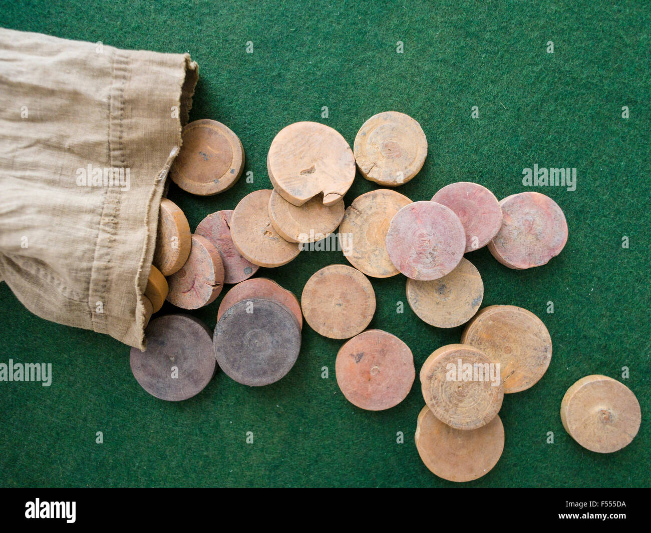 Wooden game pieces hi-res stock photography and images - Alamy