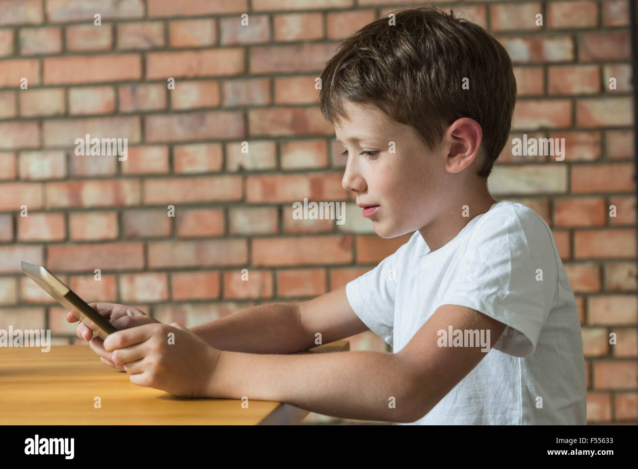 Digital boy hi-res stock photography and images - Alamy