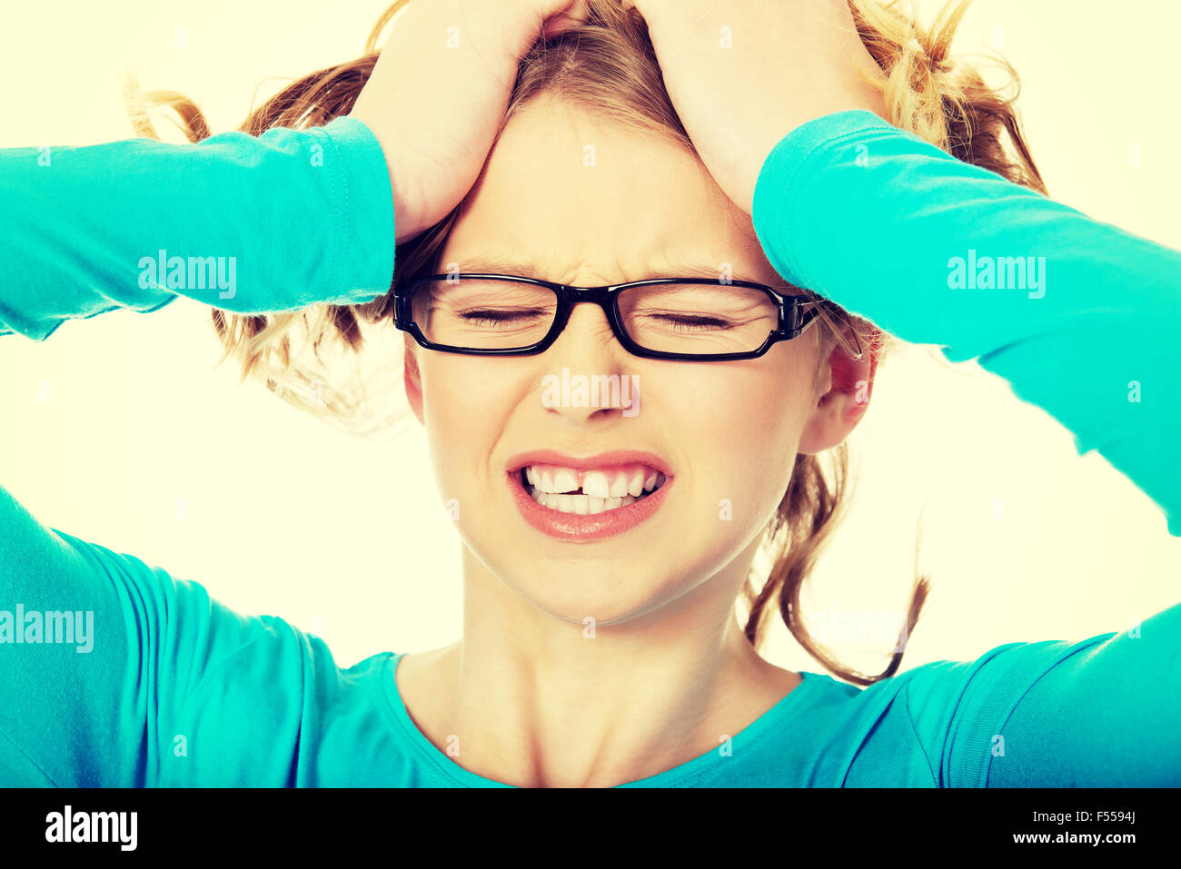 Frustration woman frustrated pulling hair hi-res stock photography and ...