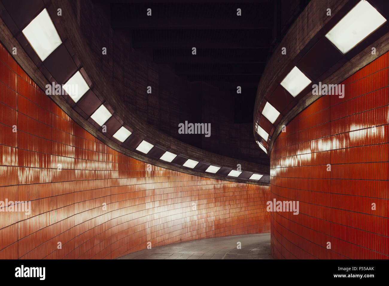 Tunnel underground walkway hi-res stock photography and images - Alamy