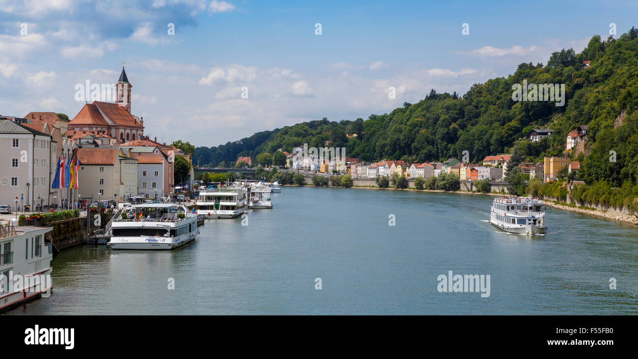 The Danube river as it passes the German town of Passau, Lower Bavaria ...
