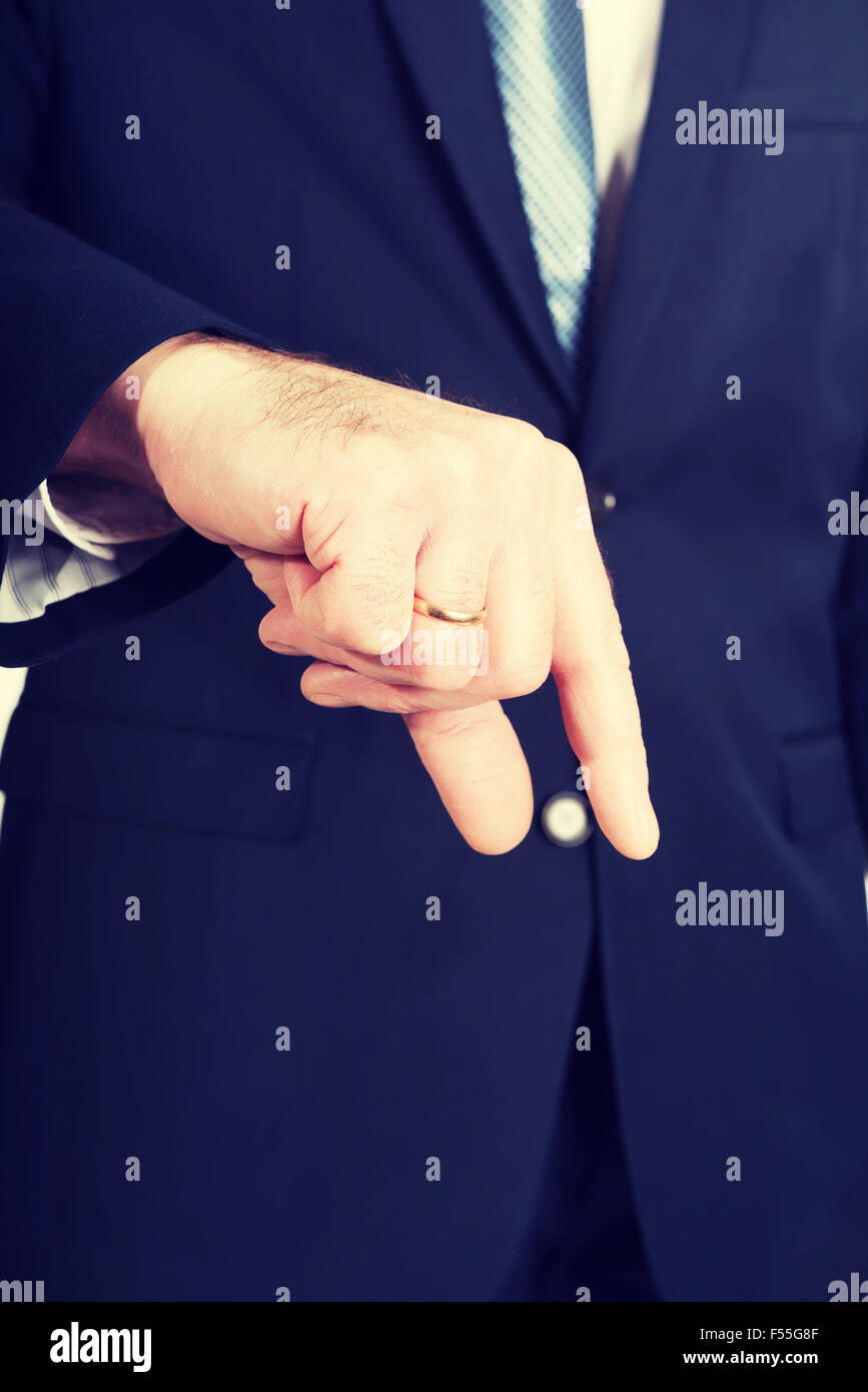 Hand showing small size hi-res stock photography and images - Alamy