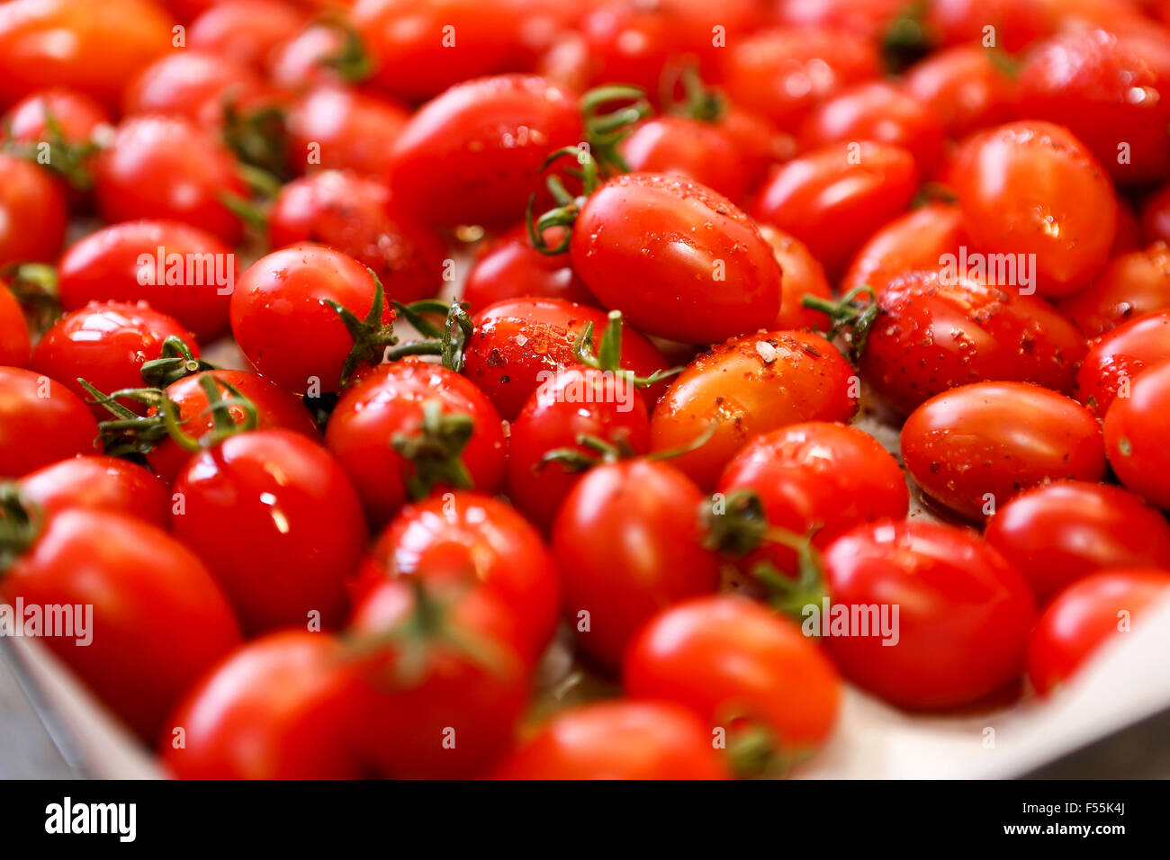 Cherry tomatoes. This image has a restriction for licensing in Israel ...