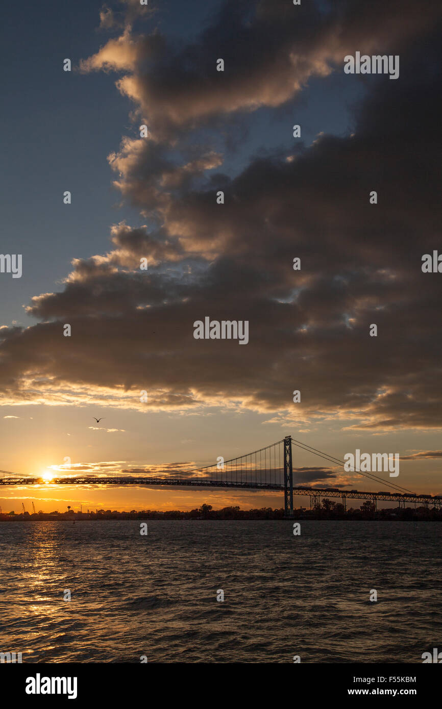 The Ambassador bridge across the Detroit river between Michigan USA and ...