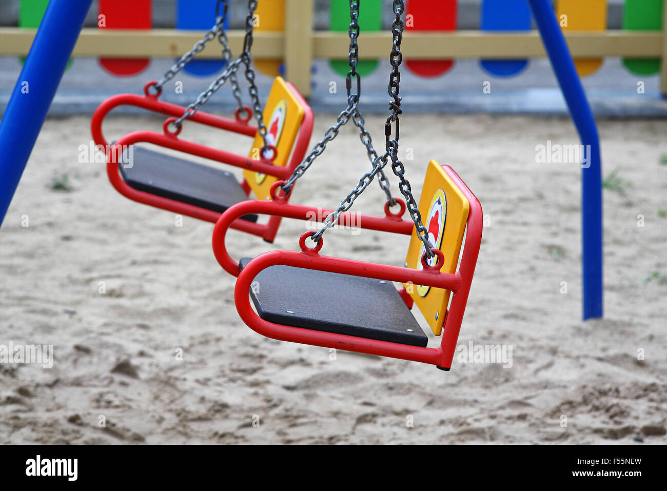 Swing on a chain hi-res stock photography and images - Alamy
