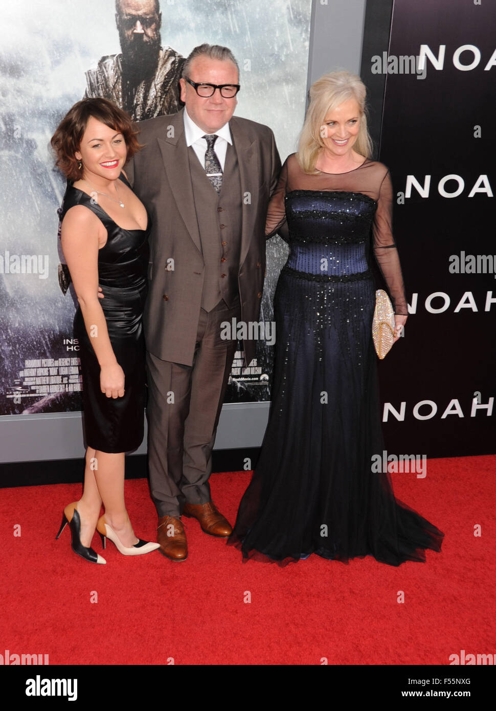 New York City, NY. USA. Ray Winstone with wife and Jamie Winstone at ...