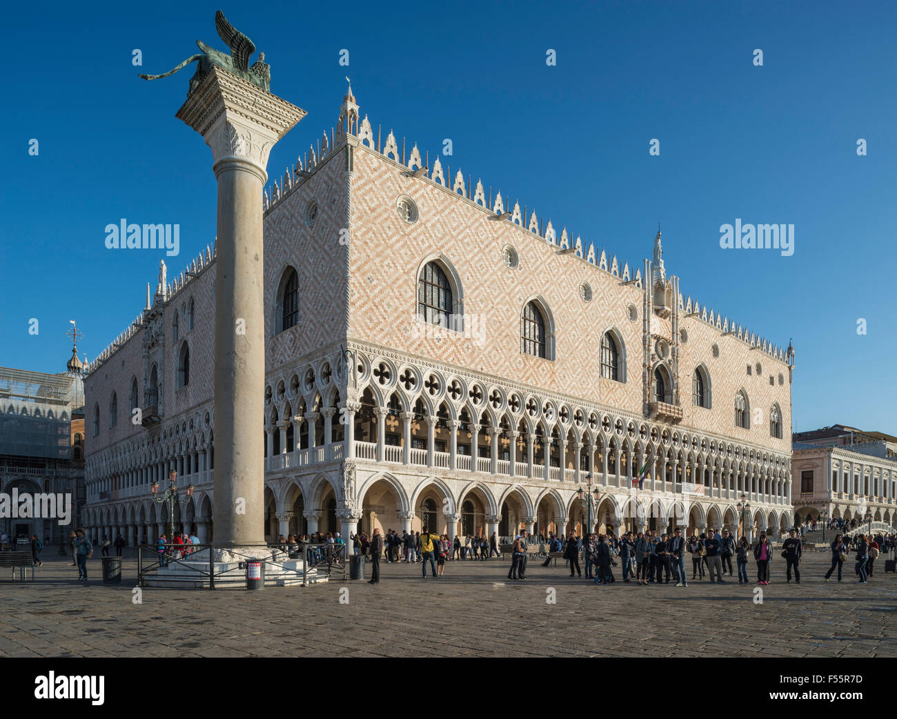 Piazzetta San Marco, Doge's Palace and Lion of Venice, San Marco ...