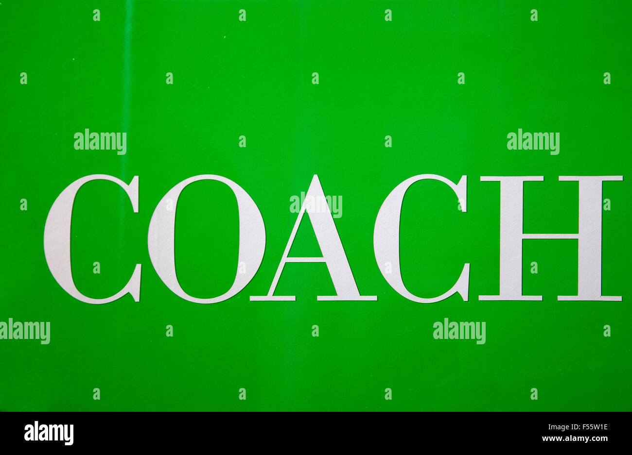 Green coach sign hi-res stock photography and images - Alamy
