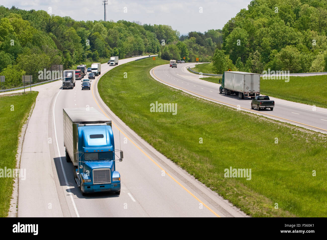 Busy Interstate Traffic 2 Stock Photo - Alamy