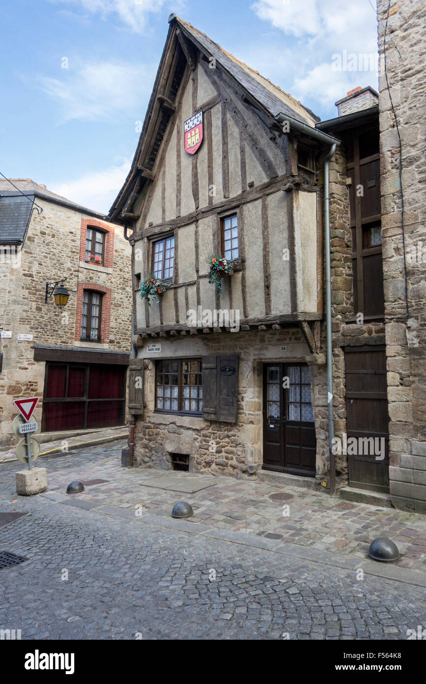 Medieval buildings in the city of Dinan, Brittany, France Stock Photo ...