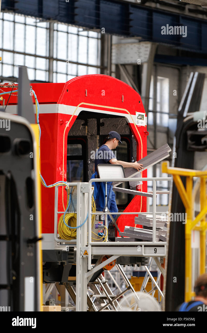 Rolling stock production hi-res stock photography and images - Alamy
