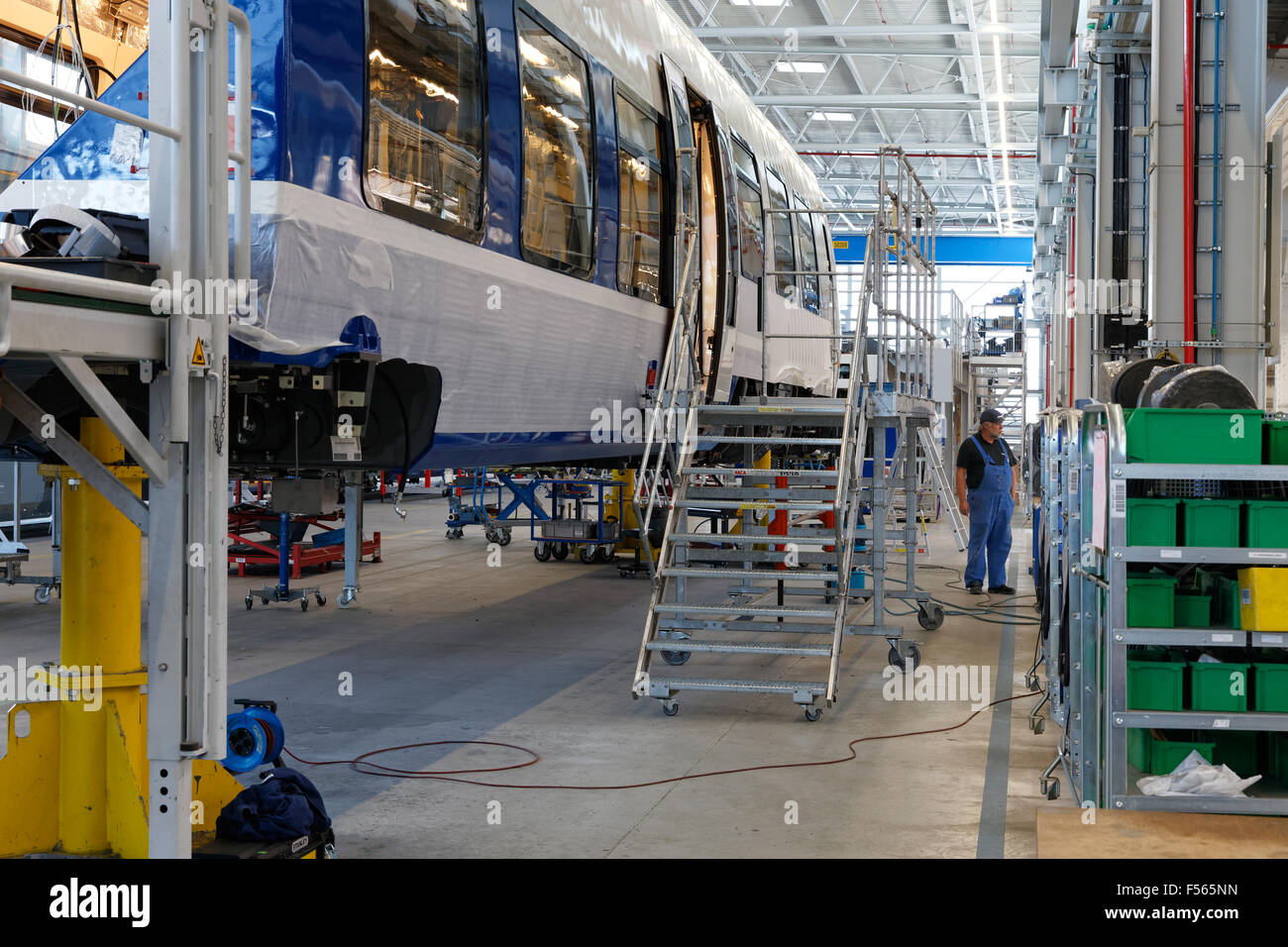 Non production model hi-res stock photography and images - Alamy