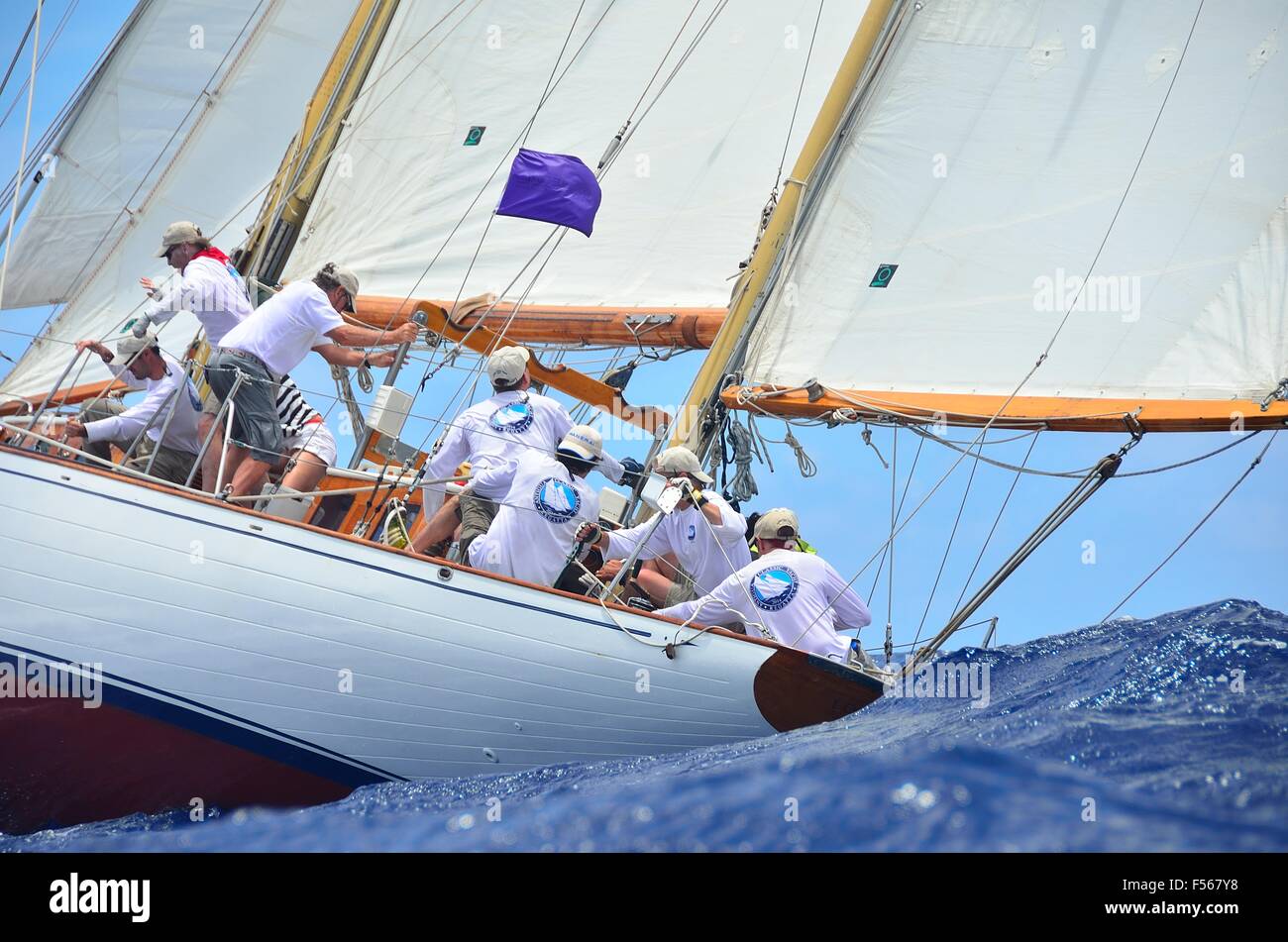 Classic sailing yacht hi-res stock photography and images - Alamy