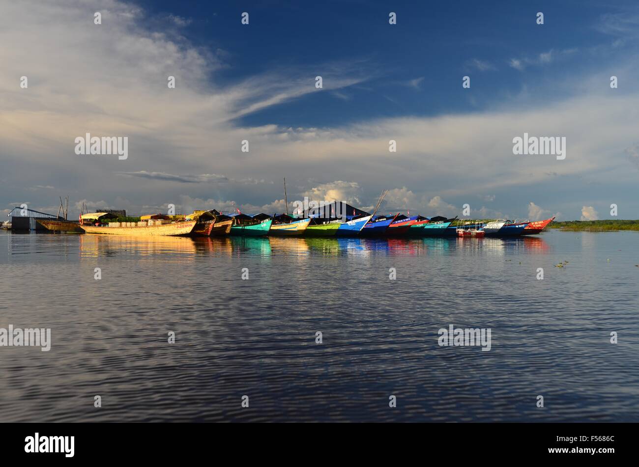 Amazon flood clouds hi-res stock photography and images - Alamy