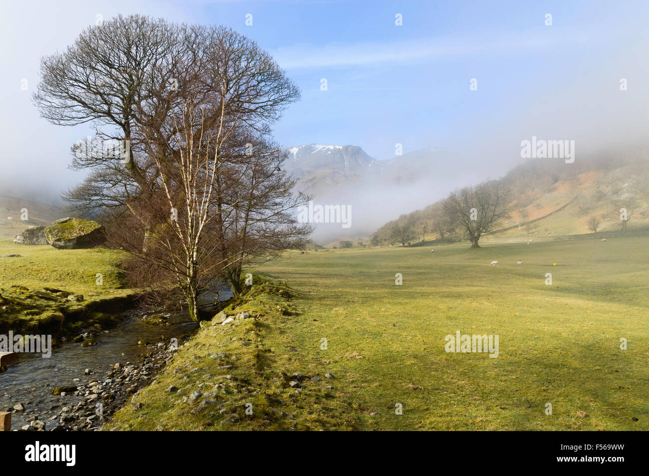 Dovedale valley lake district hi-res stock photography and images - Alamy