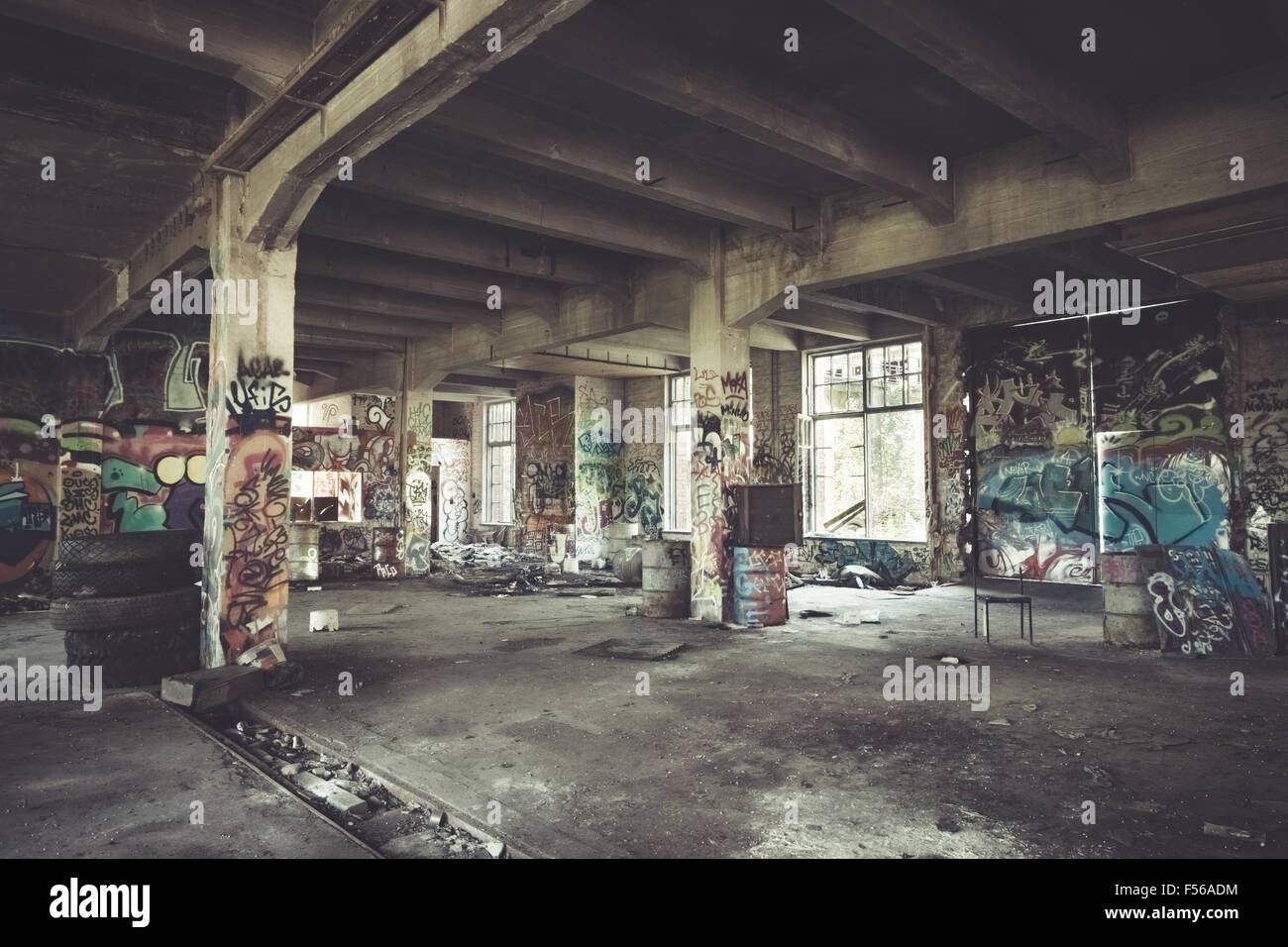 Old factory interior hi-res stock photography and images - Alamy